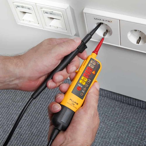Fluke Two-Pole Voltage And Continuity Testers, 12 to 690V T90: Shop ...